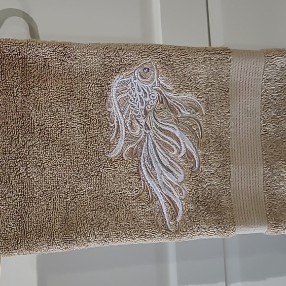 Fieldcrest | Bath | Hand Towel Tan With A Embroidered Fish | Poshmark